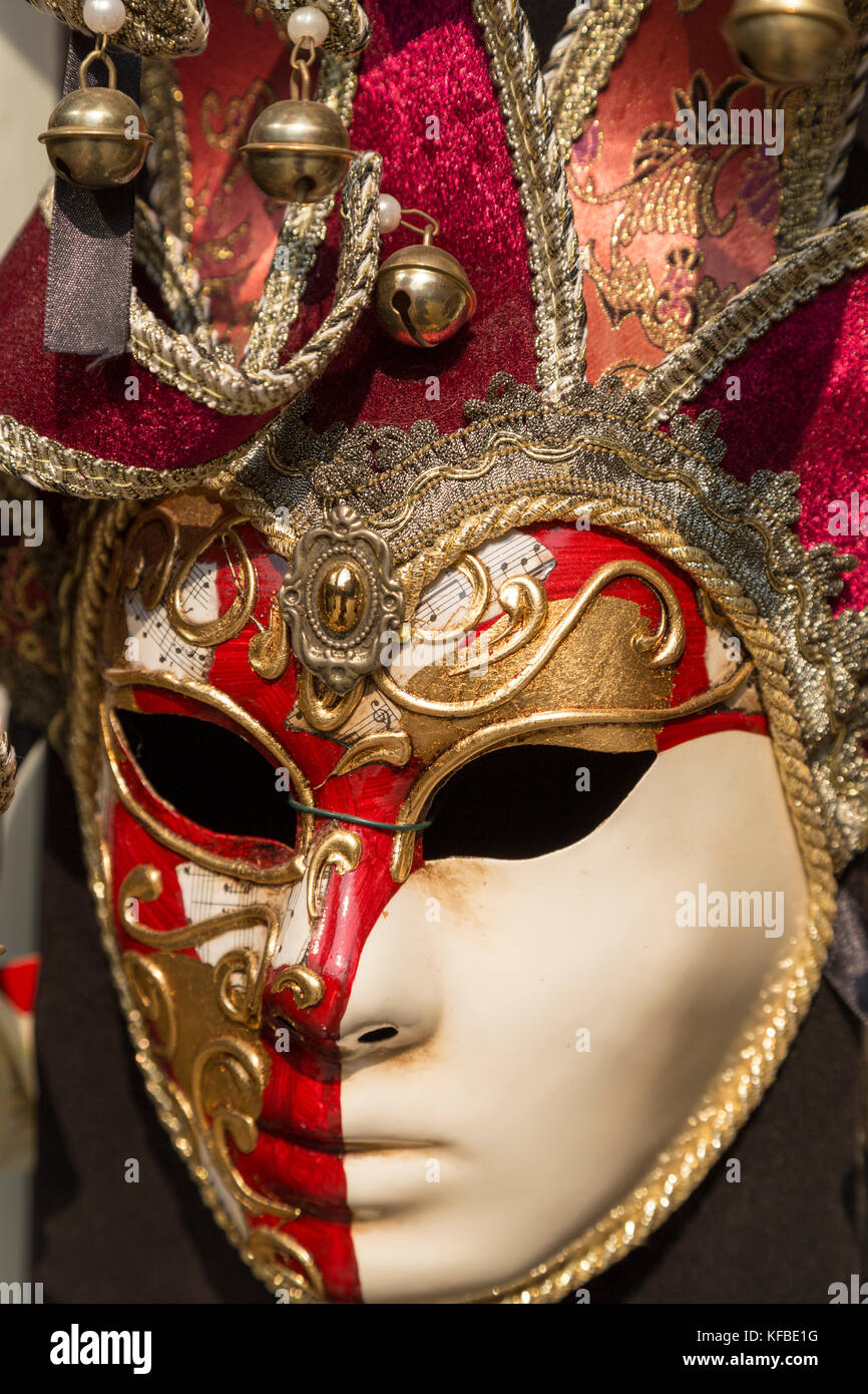 Venice carnival mask jester hi-res stock photography and images - Alamy