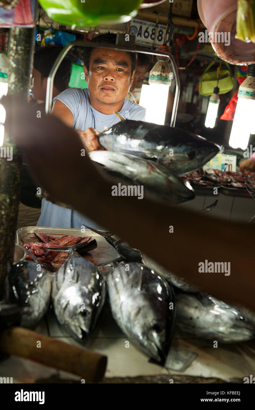 Puerto princesa market hi-res stock photography and images - Alamy