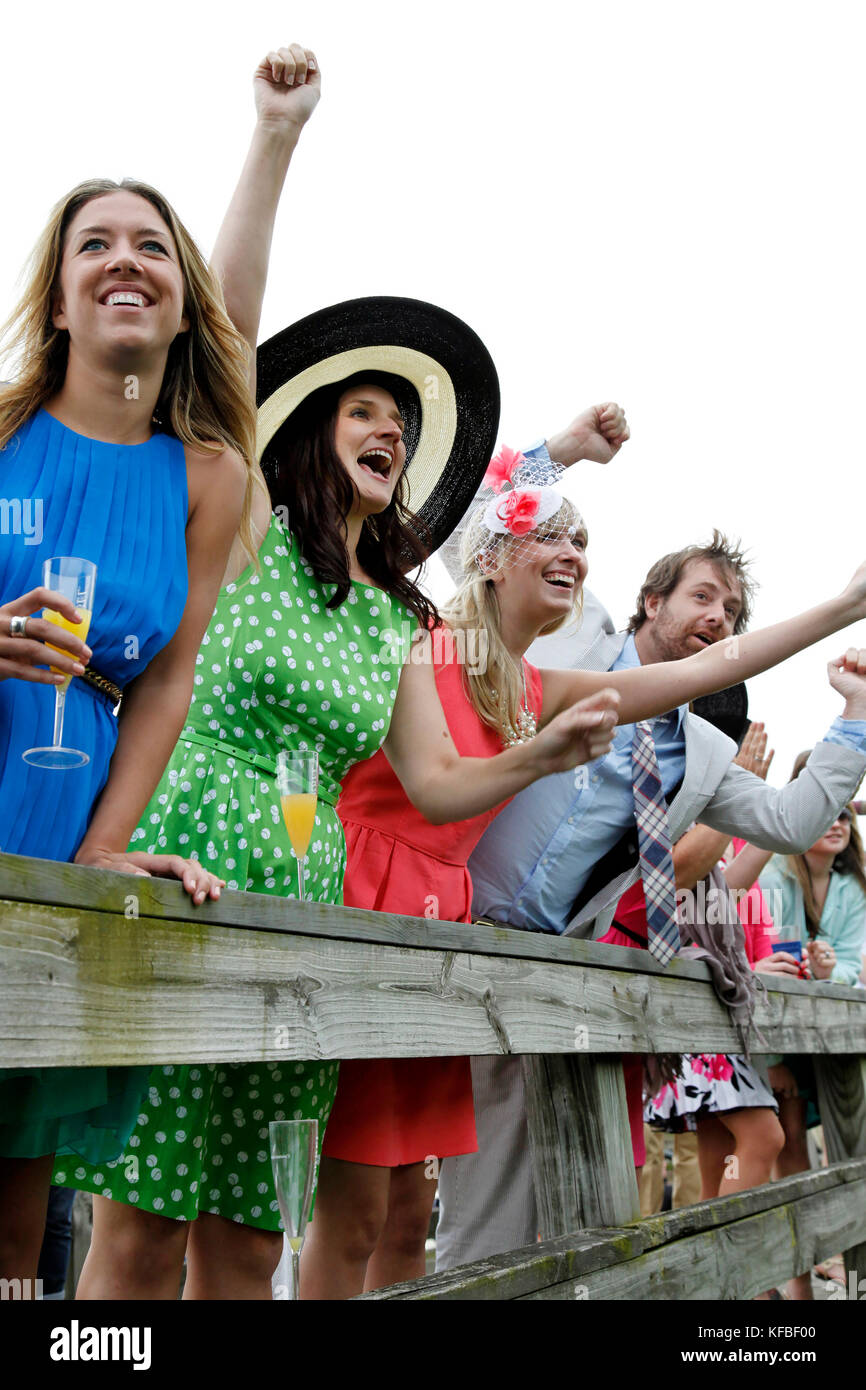 USA, Tennessee, Nashville, Iroquois Steeplechase, spectators cheer on ...