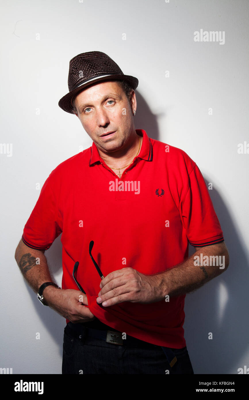 Jamaica man glasses hi-res stock photography and images - Alamy