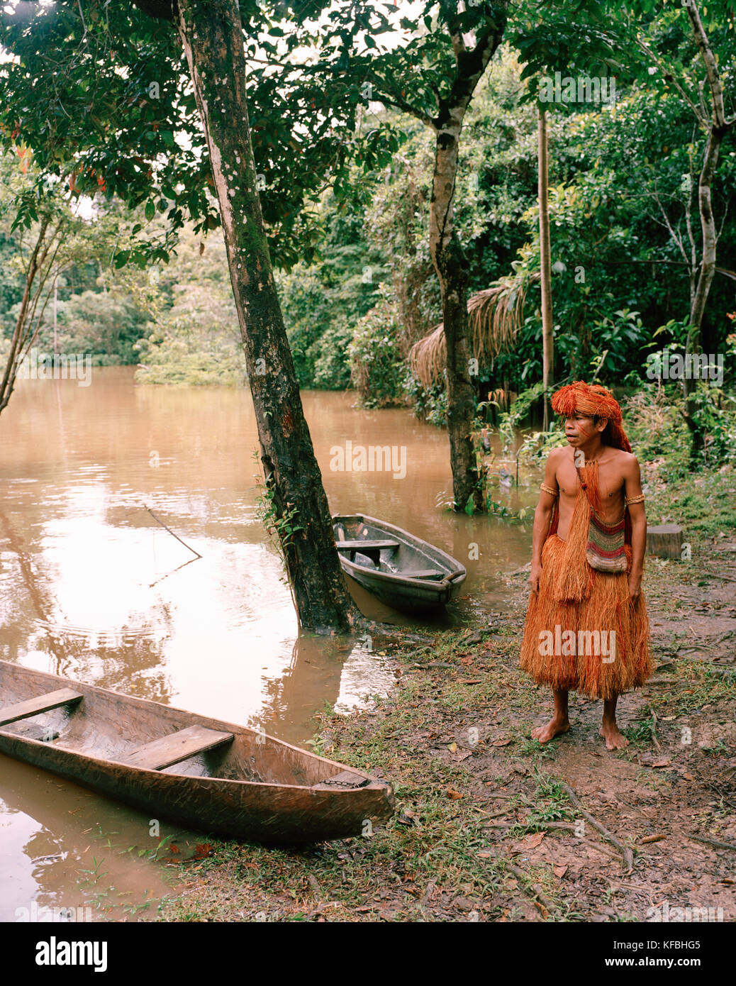 Rainforest costume hi-res stock photography and images - Alamy