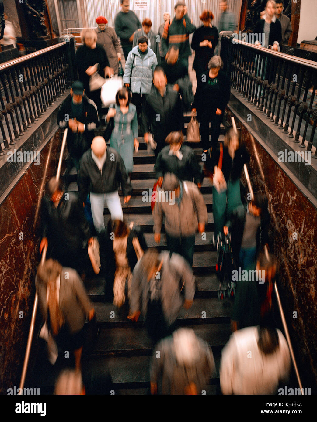 RUSSIA, Moscow, crowd at metro station Stock Photo - Alamy