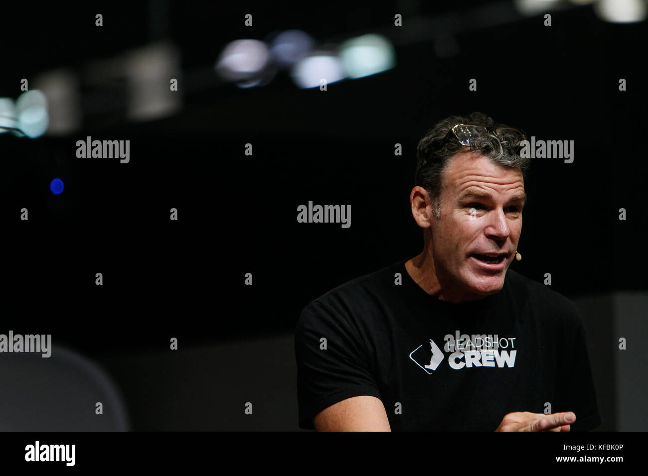 New York, USA. 26th October, 2017. Renowned portrait photographer Peter ...