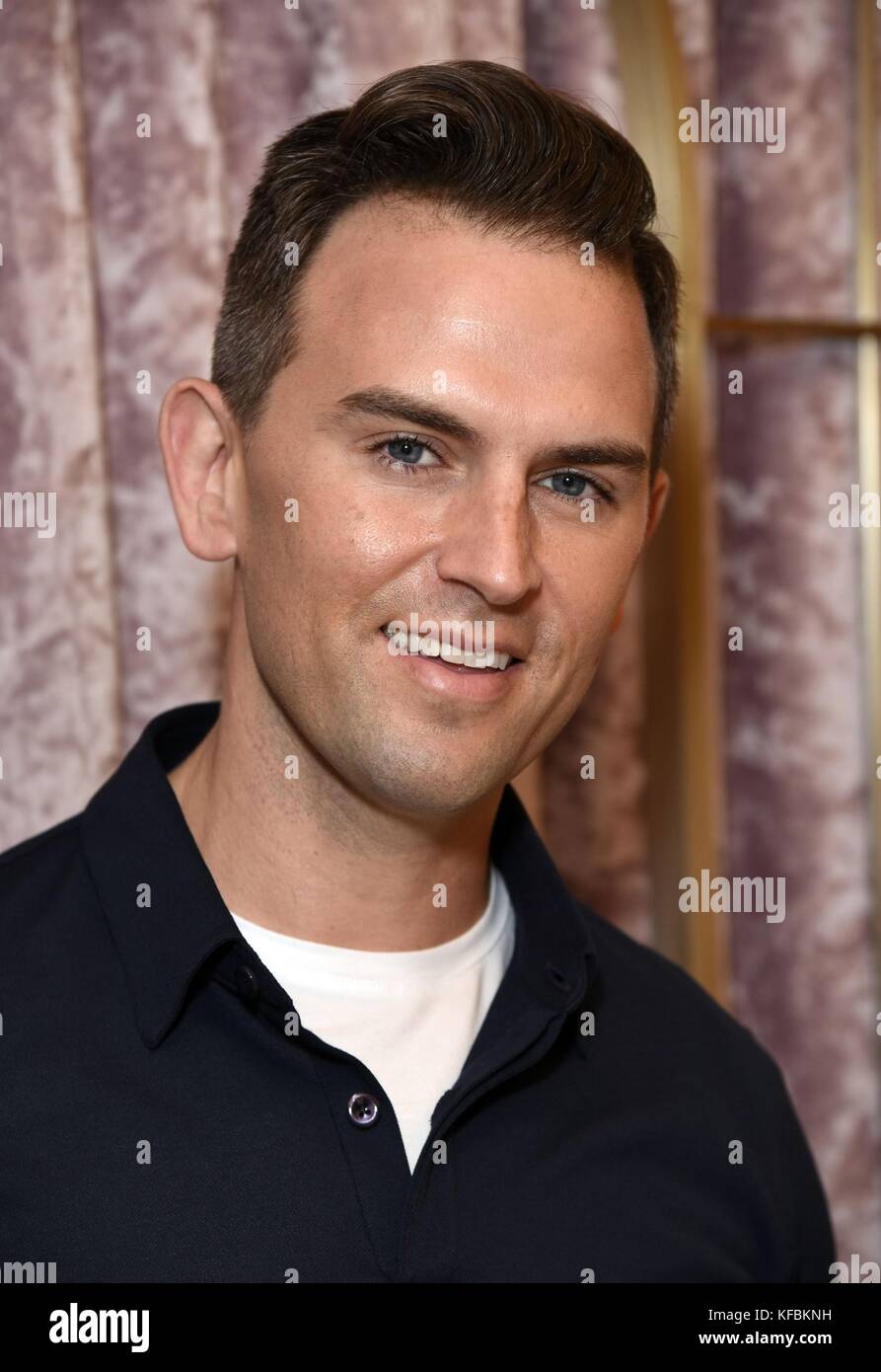 New York, NY, USA. 26th Oct, 2017. Daniel Reichard at arrivals for LA ...
