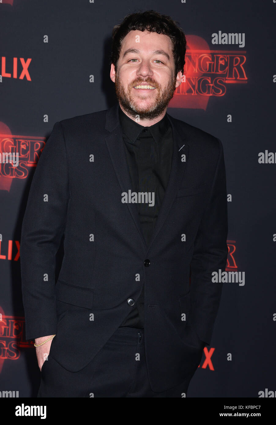 Los Angeles, USA. 26th Oct, 2017. Kyle Dixon arrives at the Premiere Of ...