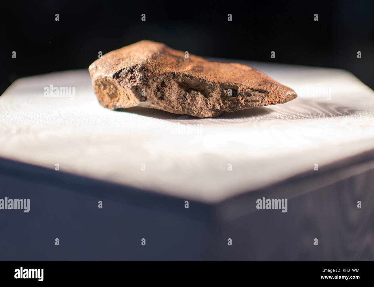 Munich, Germany. 27th Oct, 2017. The meteorite 'Cloppenburg' can be ...