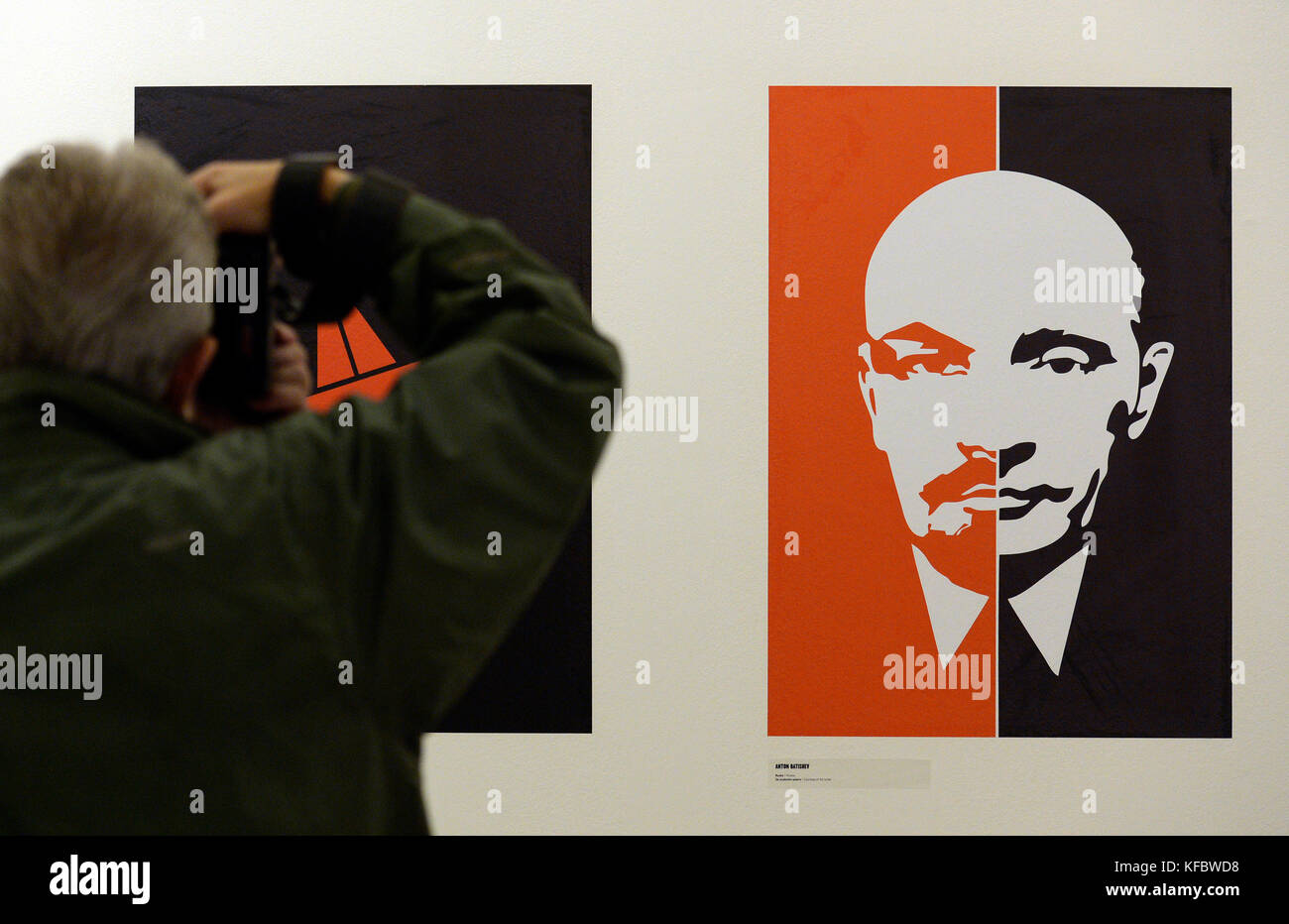 1917 russian revolution posters hi-res stock photography and images - Alamy