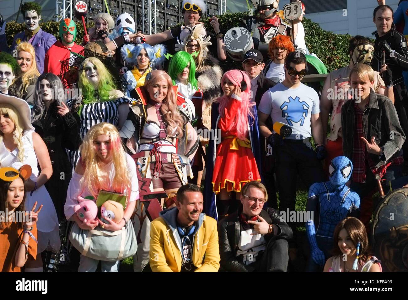London, UK 27th Oct 2017. Comic Con fans arrive for the first day of ...