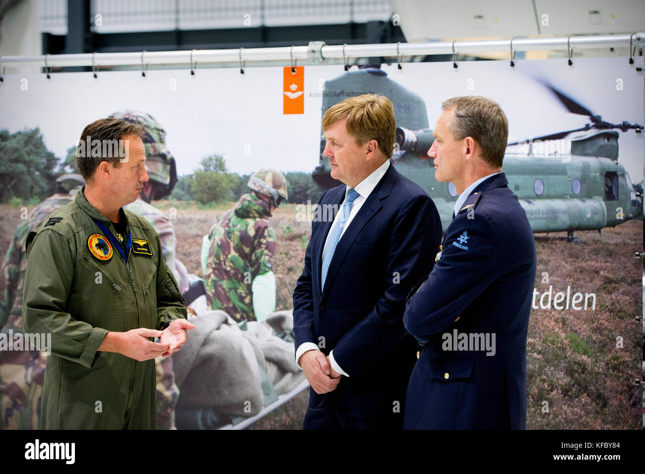 Gilze-Rijen, The Netherlands. 27th Oct, 2017. King Willem-Alexander of ...