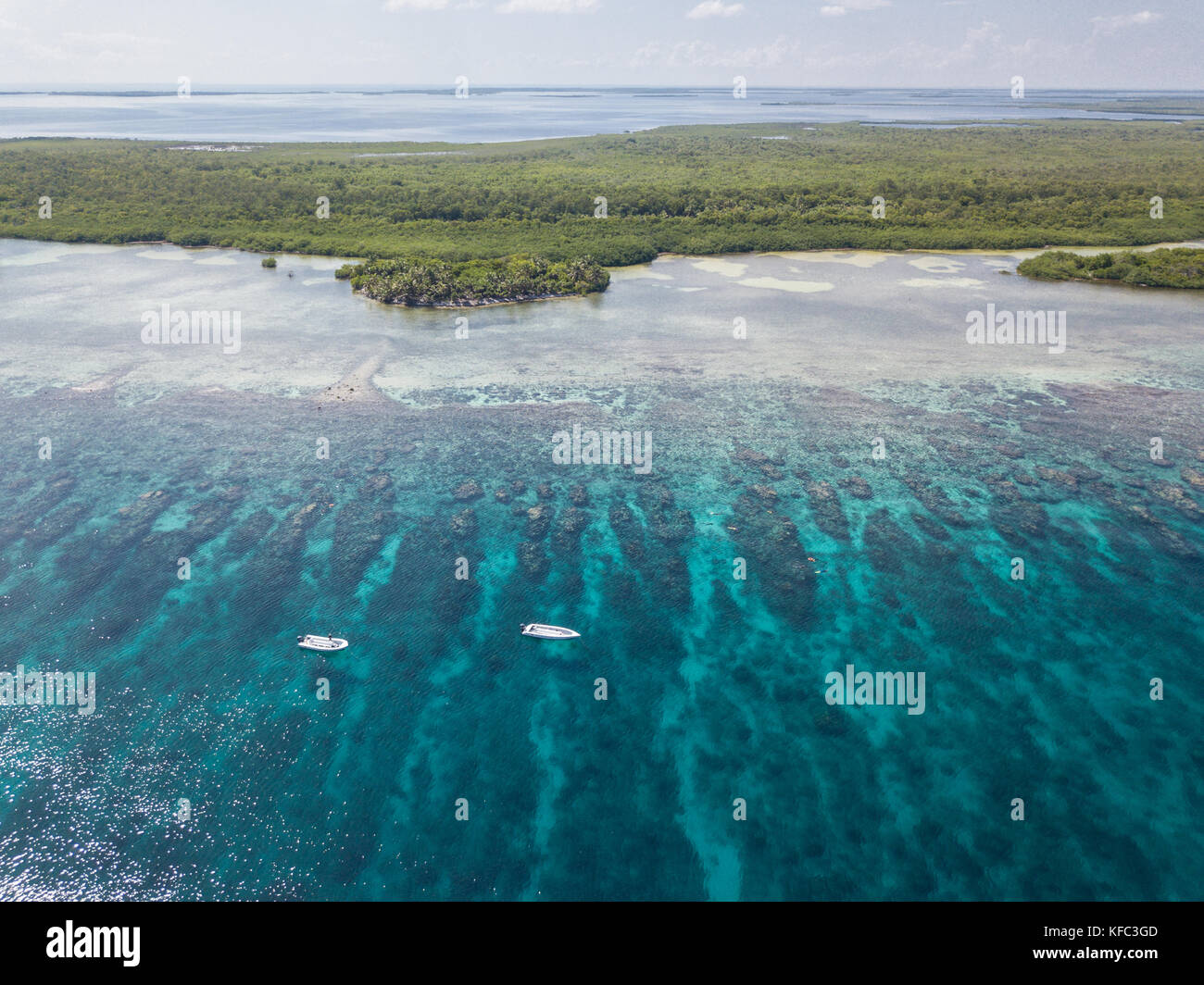 Turneffe island resort belize hi-res stock photography and images - Alamy