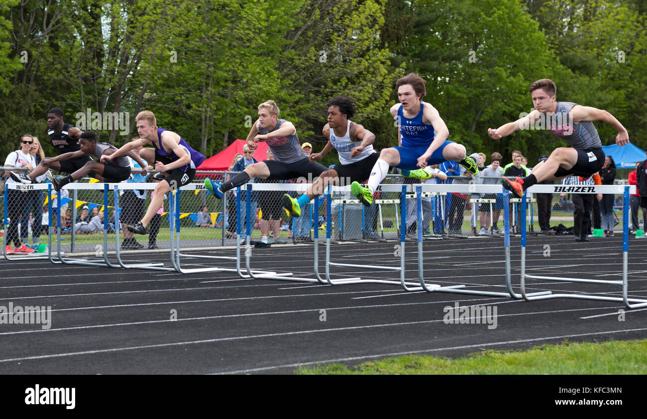 High school athletes compete in a track and field meet in Milwaukee ...