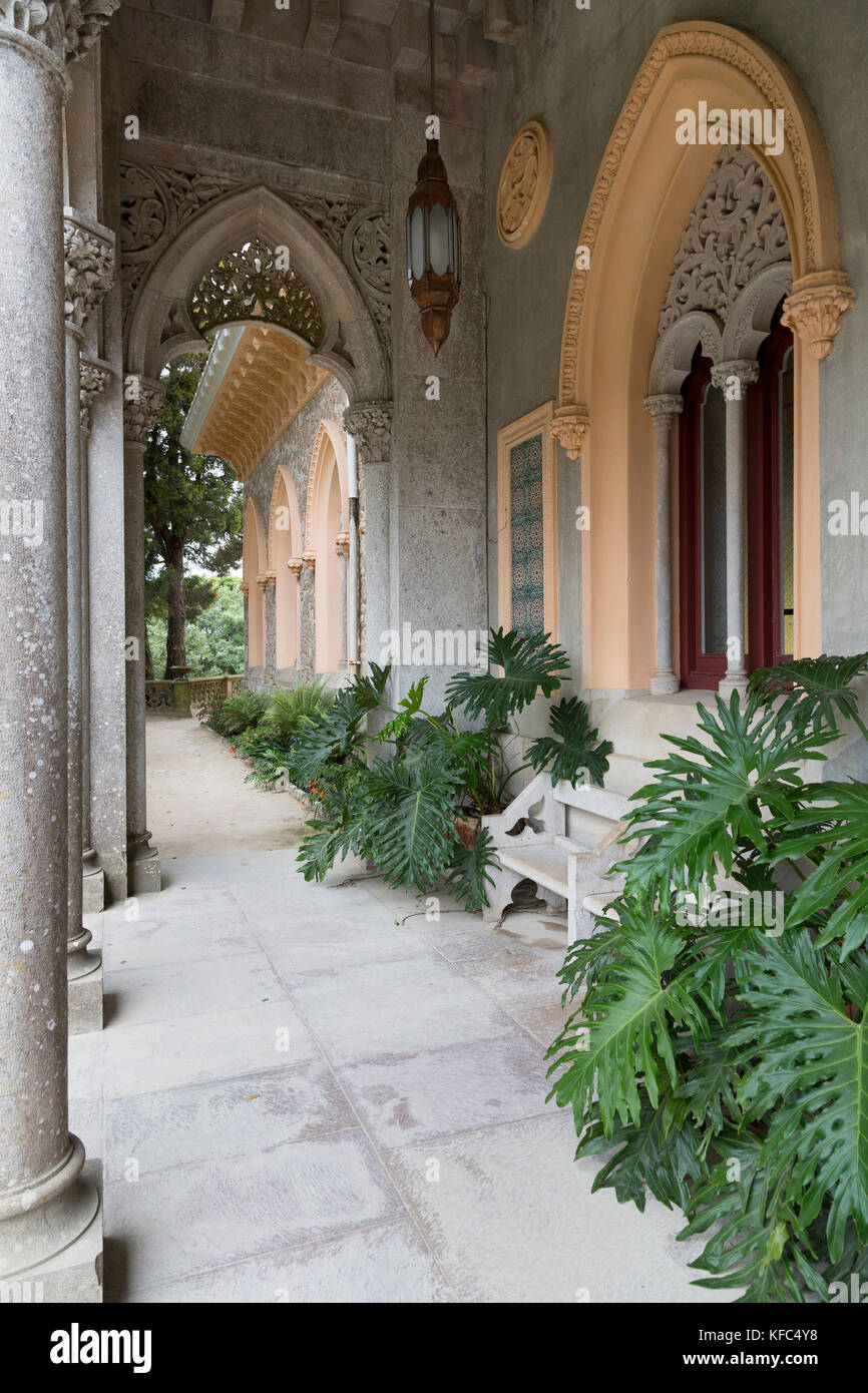 Palace veranda hi-res stock photography and images - Alamy