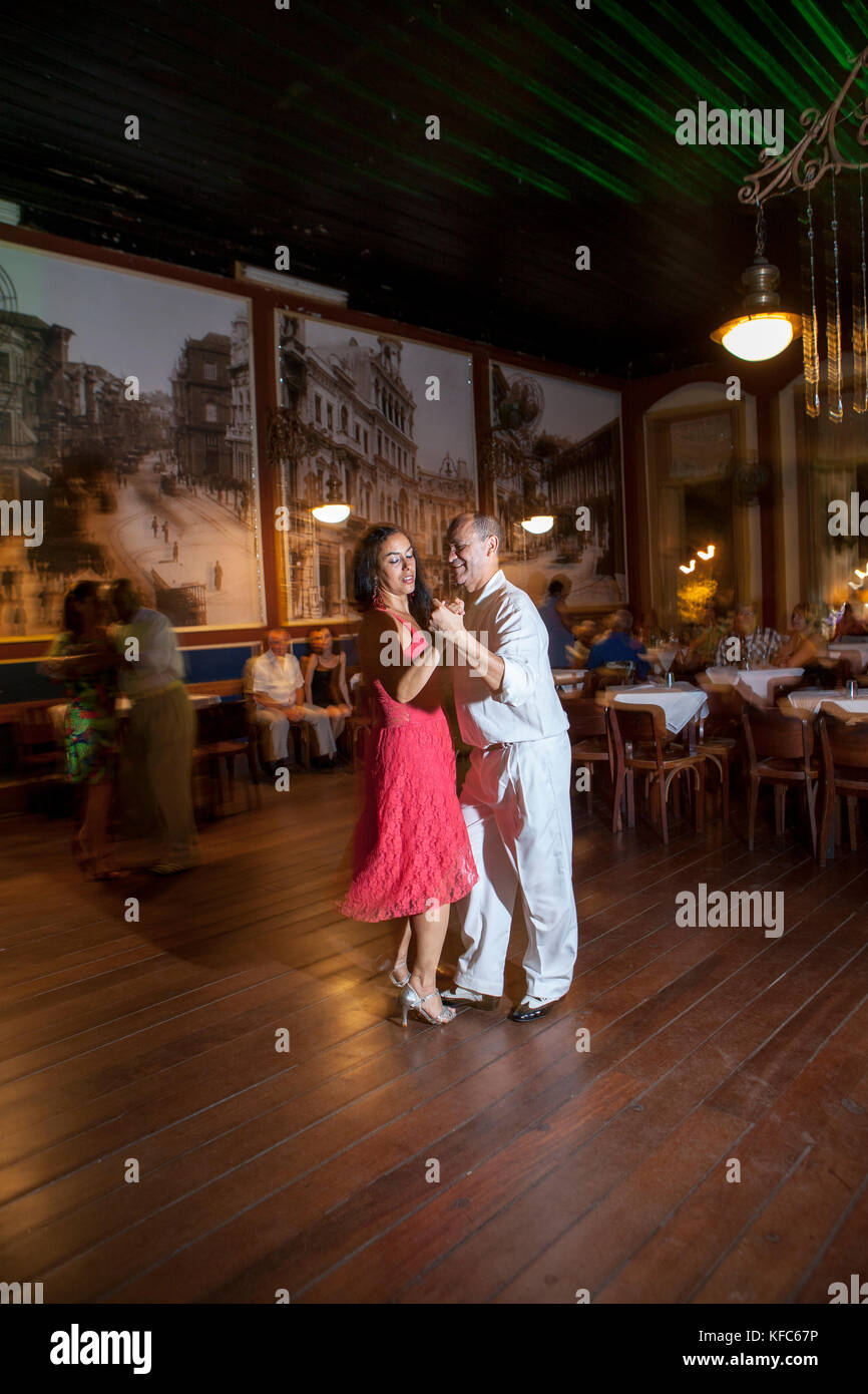 Rio dance floor hi-res stock photography and images - Alamy