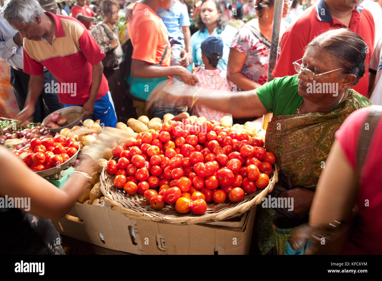 MAURITIUS, Flacq, the largest open air market in Mauritius, Flacq ...