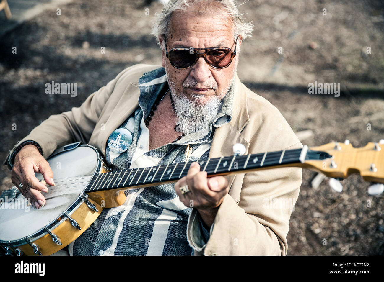 Banjos Stock Photos & Banjos Stock Images - Alamy