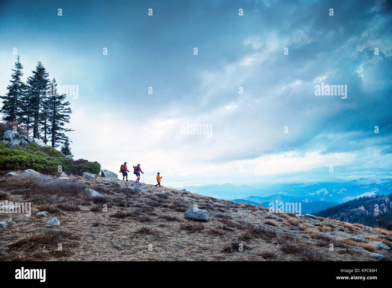USA, Oregon, Ashland, 6 year old Christian Rego aka Buddy Backpacker ...
