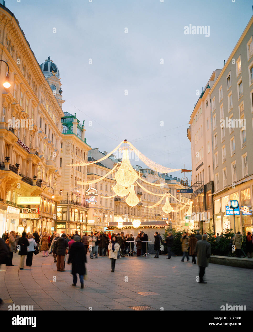 AUSTRIA, Vienna, crowd of people celebrating Christmas at Graben street ...