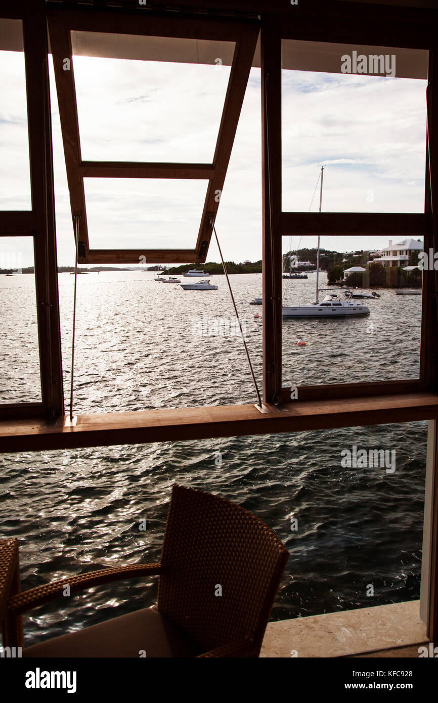 BERMUDA, Hamilton. View of Hamilton Harbour from the 1609 Bar and ...