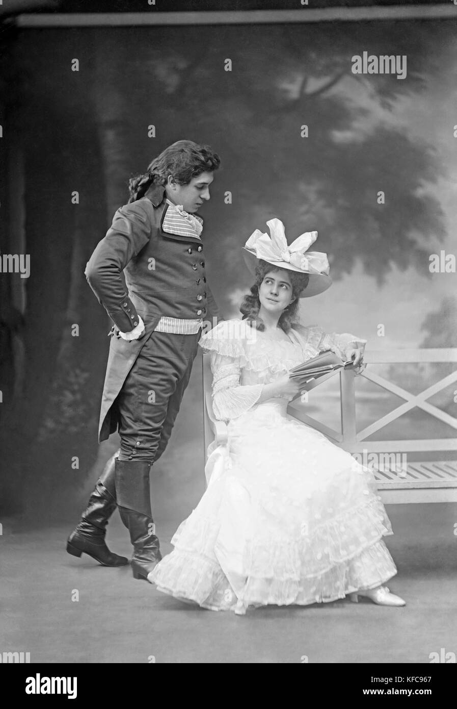 French opera singer hi-res stock photography and images - Alamy