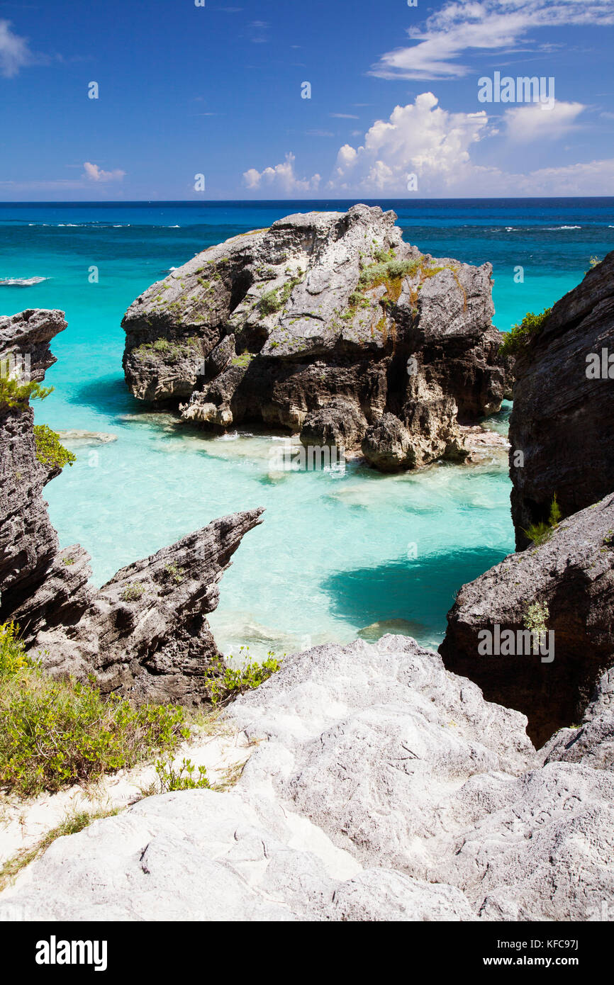 BERMUDA. Rocks and Beaches at Warwick Long Bay Stock Photo - Alamy