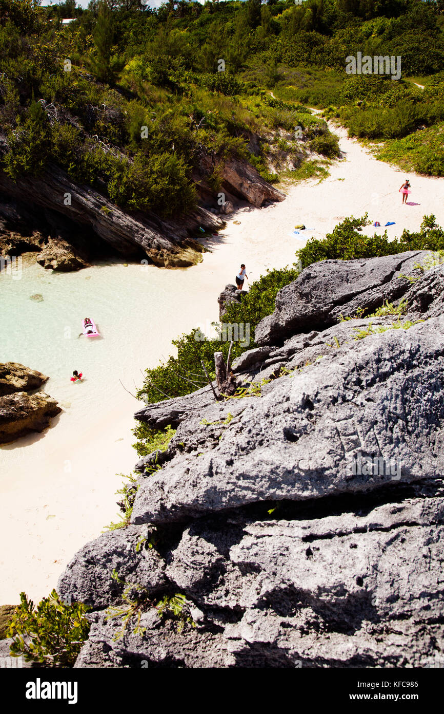 BERMUDA. Rocks and Beaches at Warwick Long Bay Stock Photo - Alamy