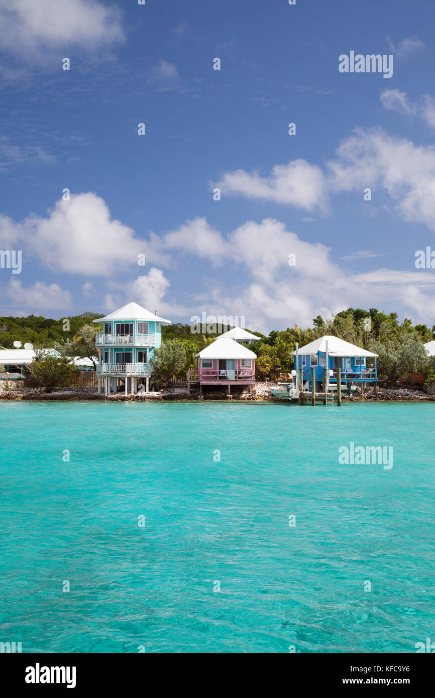 Bahamas houses hi-res stock photography and images - Alamy