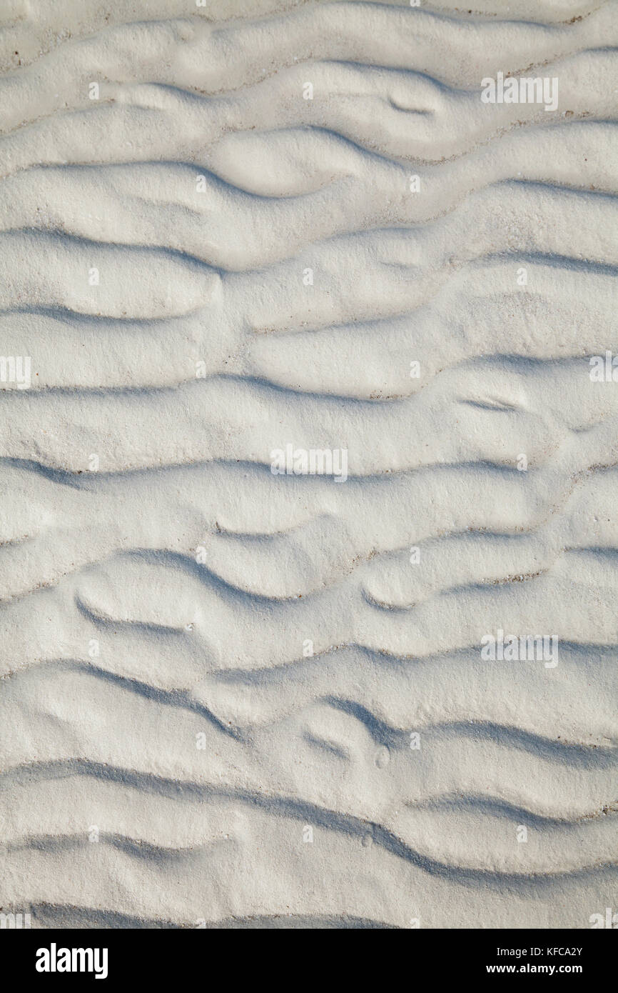 EXUMA, Bahamas. Wave patterns on sand Stock Photo - Alamy