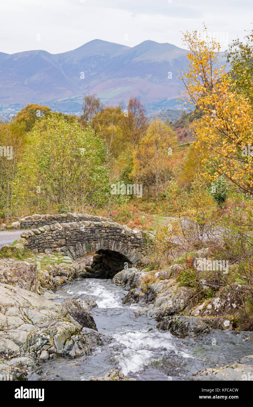 Traditional bridges lake district hi-res stock photography and images ...