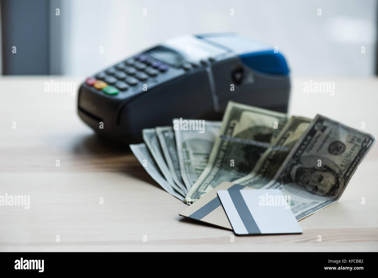 Edc machine hi-res stock photography and images - Alamy