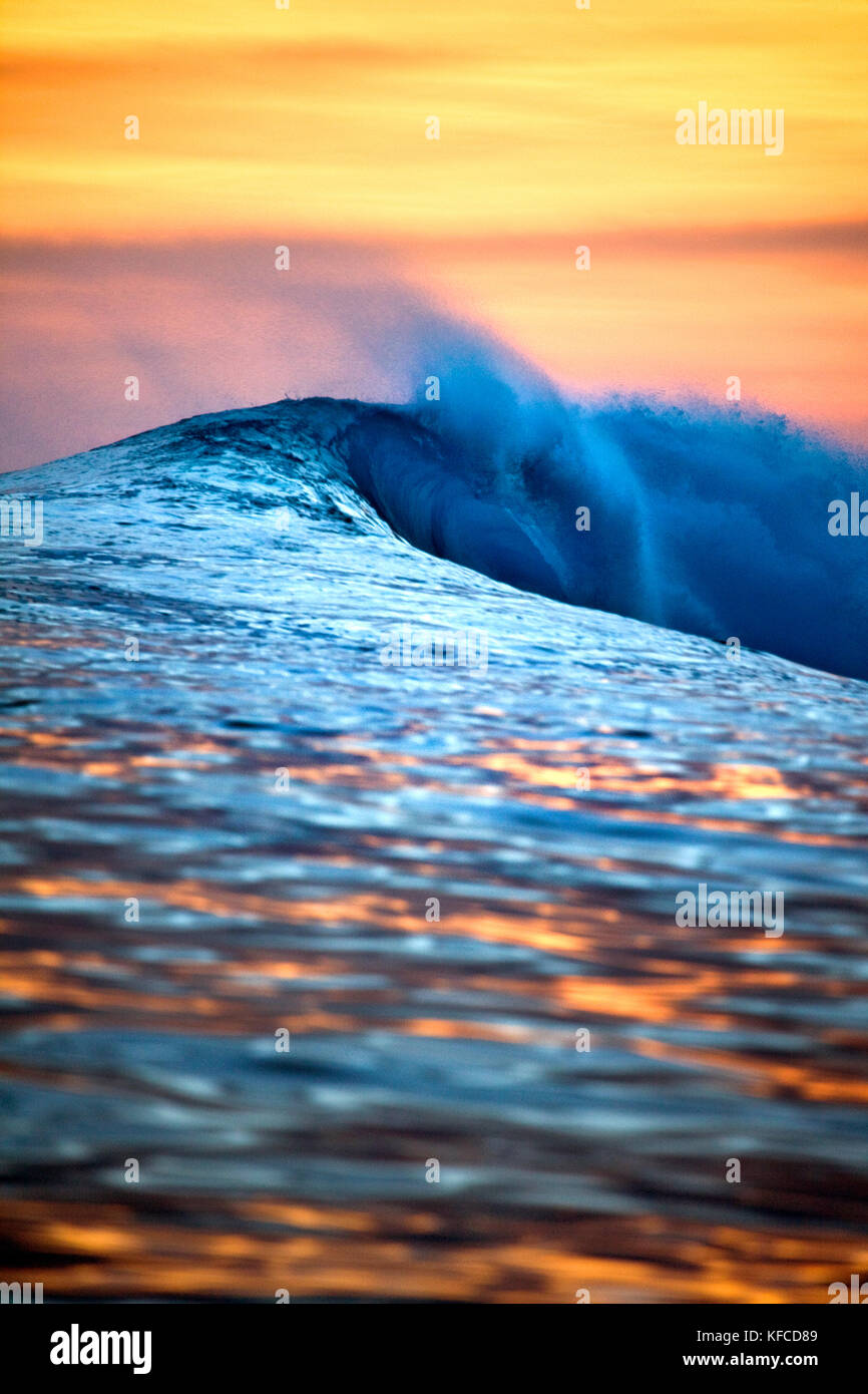 INDONESIA, Mentawai Islands, Kandui Resort, wave in Indian Ocean at ...