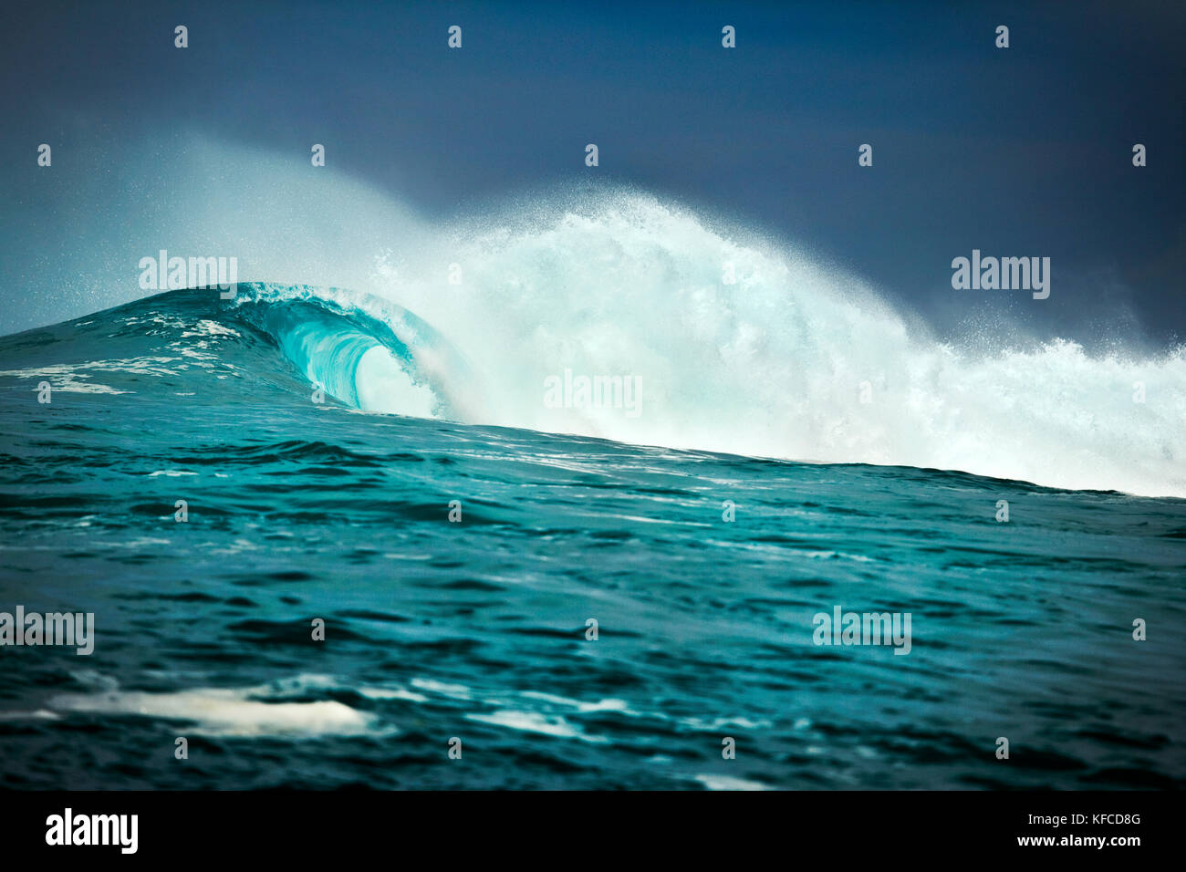 INDONESIA, Mentawai Islands, Kandui Resort, a breaking wave at ...