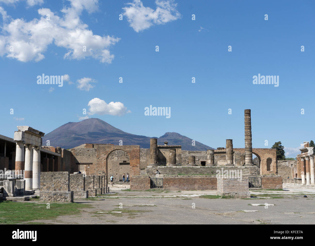 Pompei main square hi-res stock photography and images - Alamy