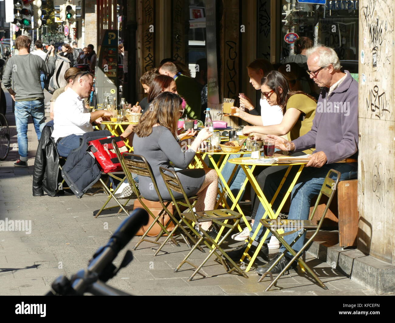 Office workers having lunch in the sun Munich Germany Europe Stock ...