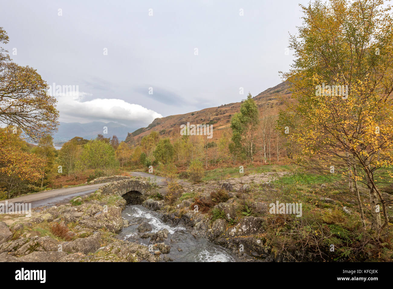Traditional bridges lake district hi-res stock photography and images ...