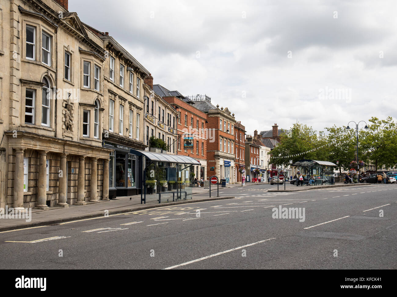 The Market Place, Devizes, Wiltshire, England, UK Stock Photo - Alamy