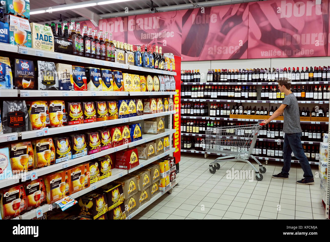 Interior of a Super U Supermarket Stock Photo - Alamy