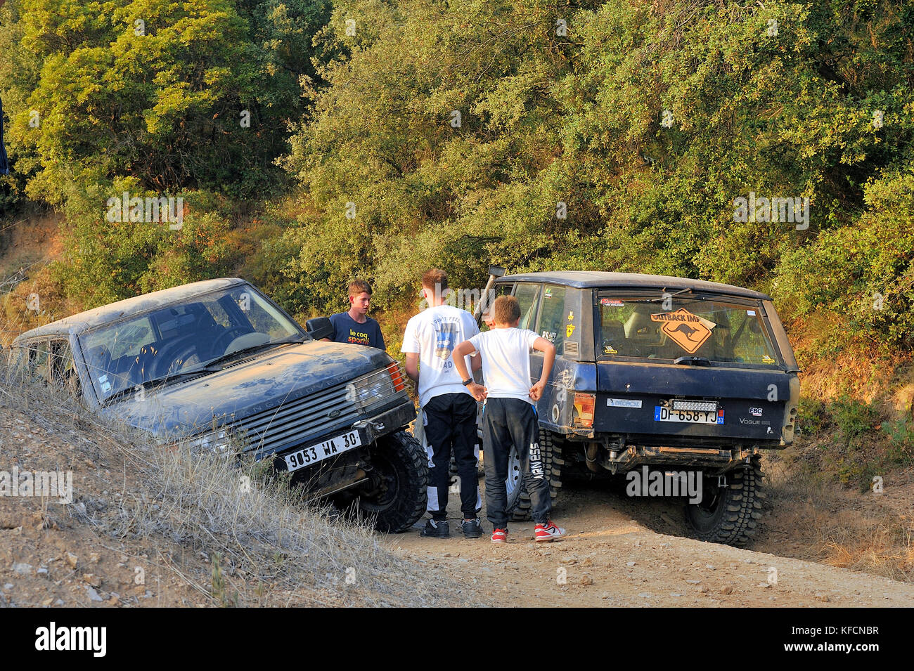 Range rovers hi-res stock photography and images - Alamy