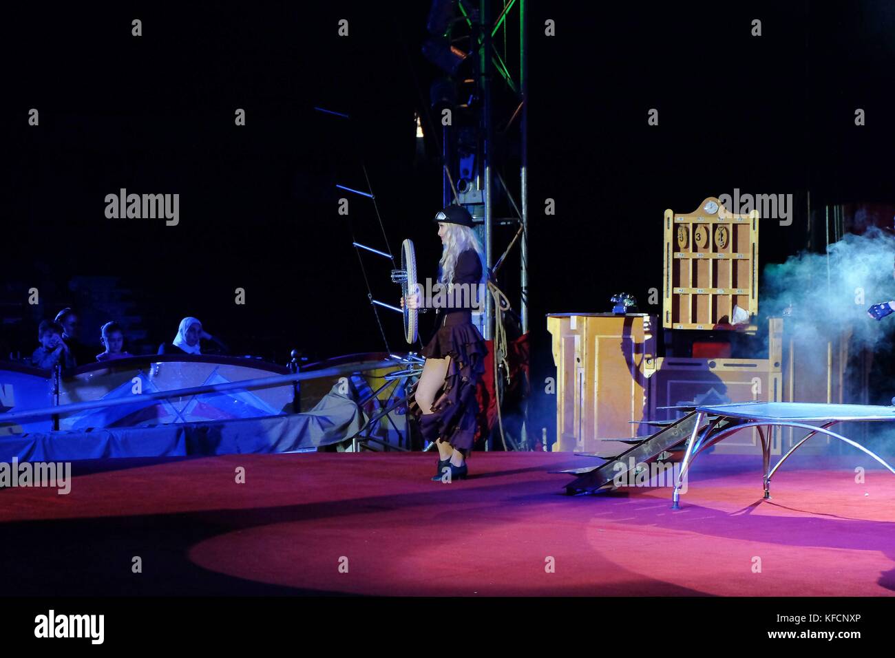 Circus unicycle hi-res stock photography and images - Alamy