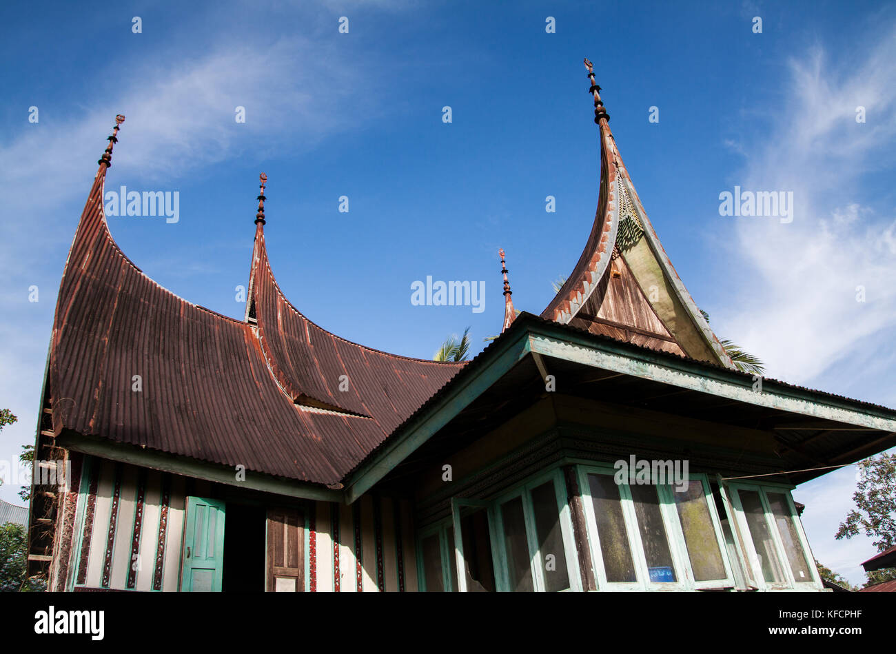 Indigenous structure hi-res stock photography and images - Alamy