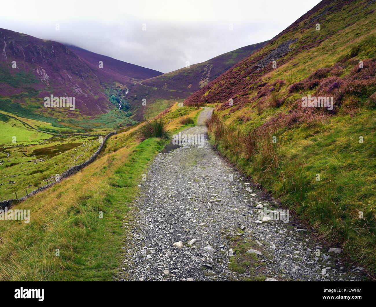 The road of the Cumbrian Way Stock Photo - Alamy