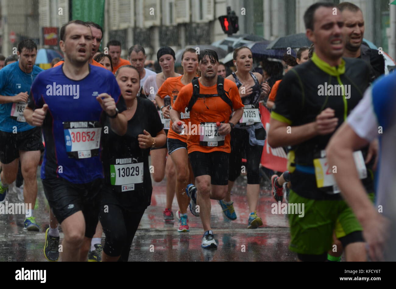 Lyon Marathon snapshots, Lyon, France Stock Photo - Alamy