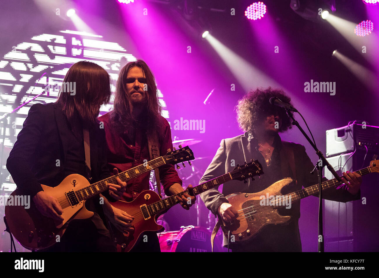 Sticky fingers band hi-res stock photography and images - Alamy