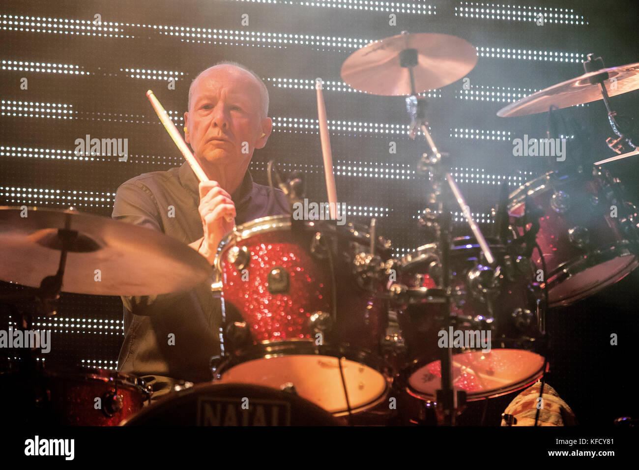 Sticky fingers band hi-res stock photography and images - Alamy