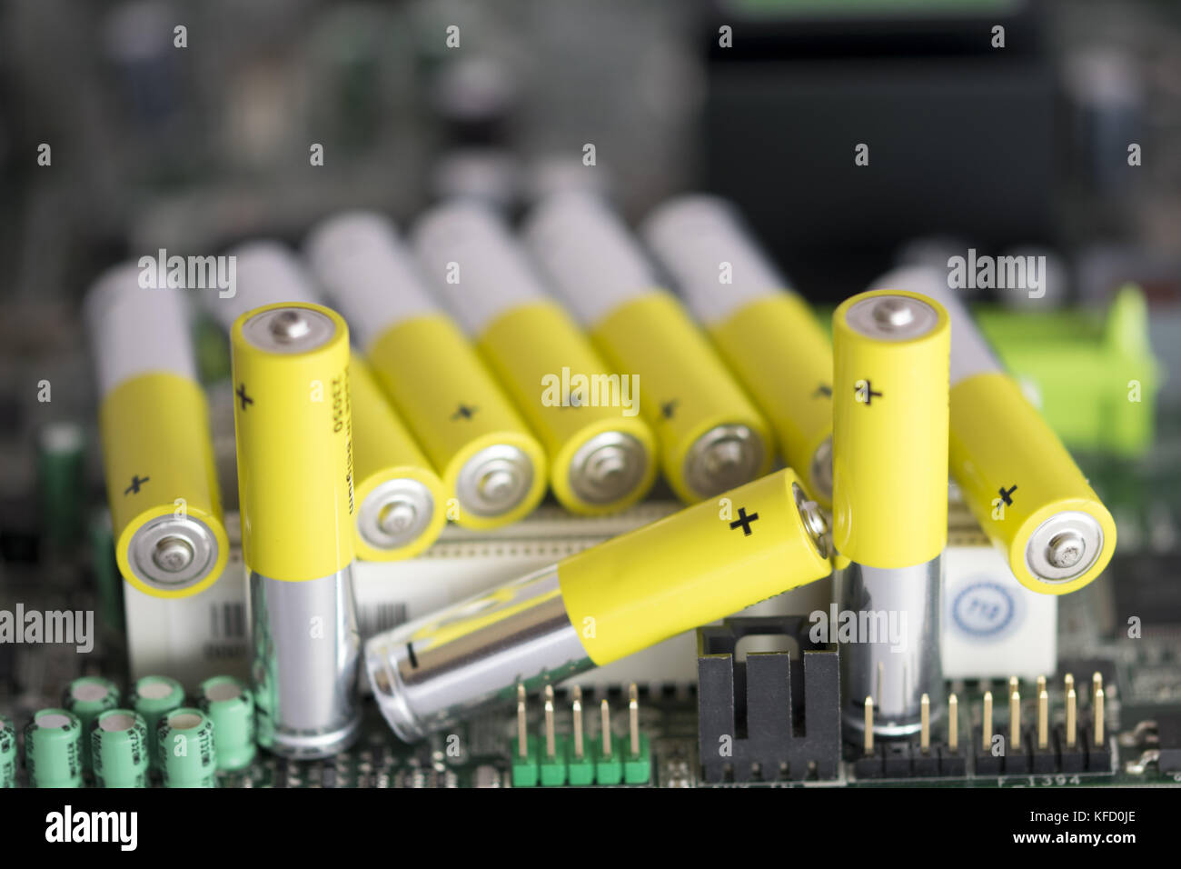 Batteries set hi-res stock photography and images - Alamy