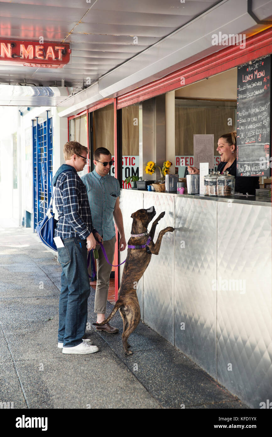 Order counters hi-res stock photography and images - Alamy
