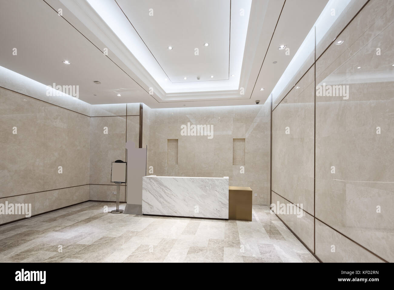 Interior modern office reception hi-res stock photography and images ...