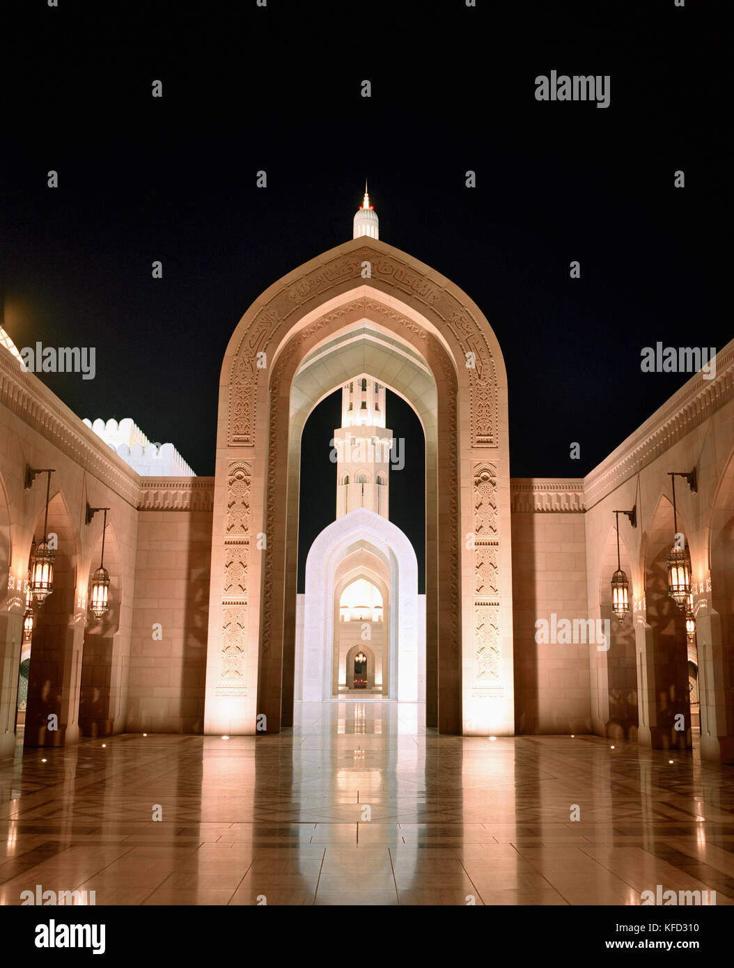 OMAN, Middle East, Muscat, The Grand Mosque Sultan Qaboo at night Stock ...