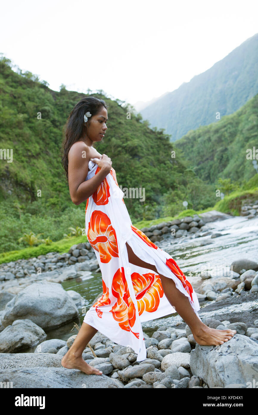 French Polynesian Models