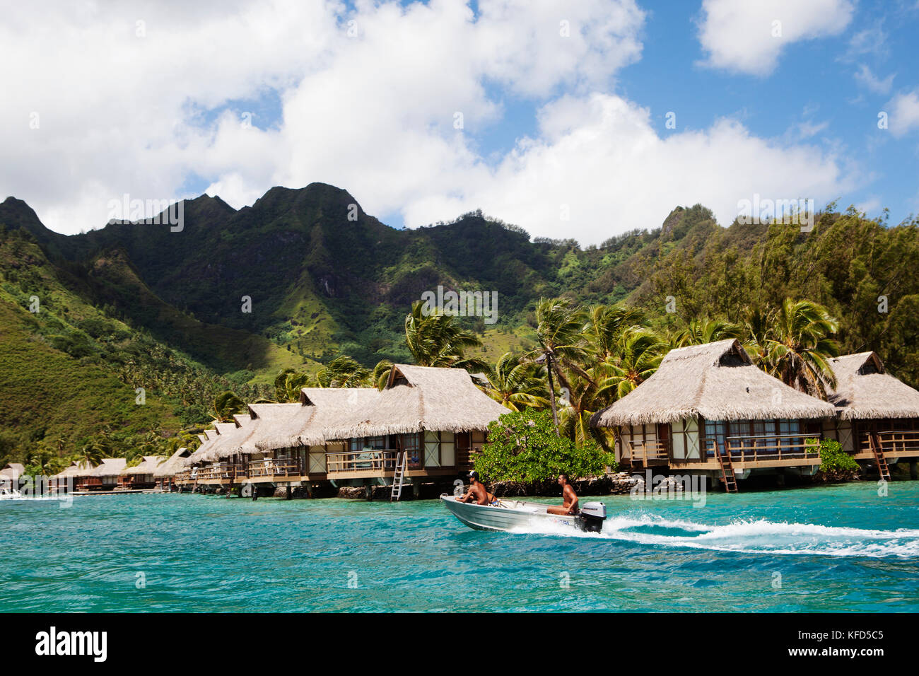 FRENCH POLYNESIA, Moorea. A boat ride with the Intercontinental Moorea ...