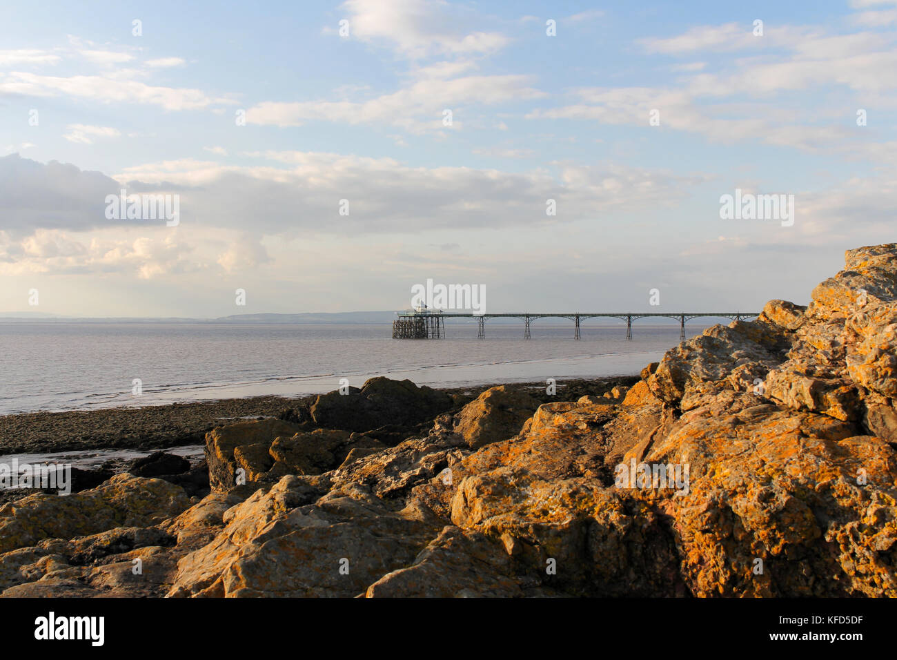 Clevedon somerset swimming hi-res stock photography and images - Alamy